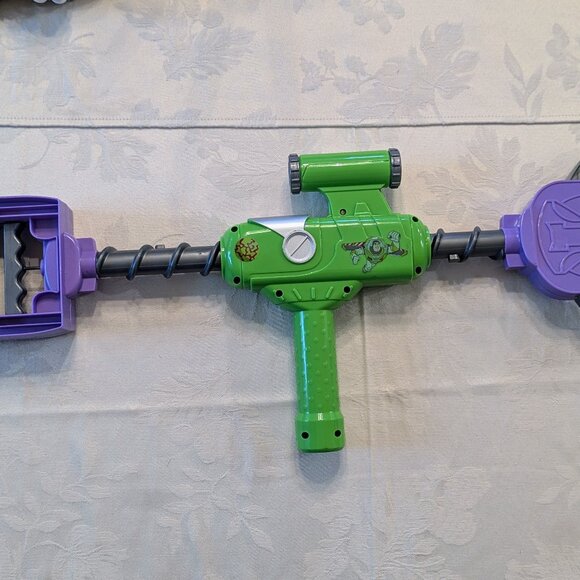 Disney | Toys | Disney Parks Buzz Lightyear Star Command Srm Claw ...